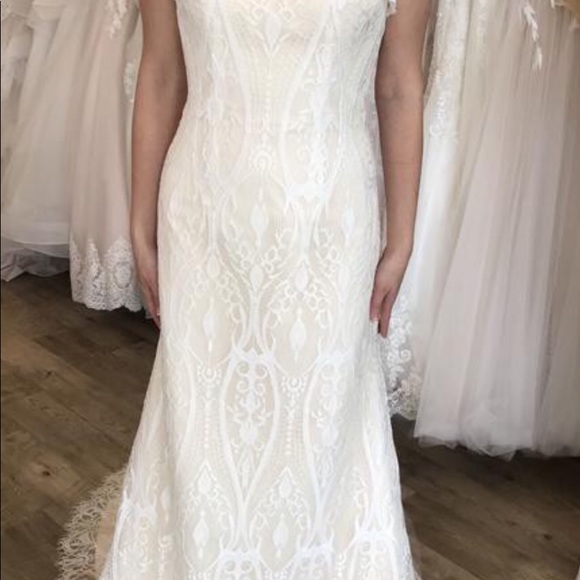 Lis Simon | Dresses | Liz Simon Joss Wedding Dress | Poshmark